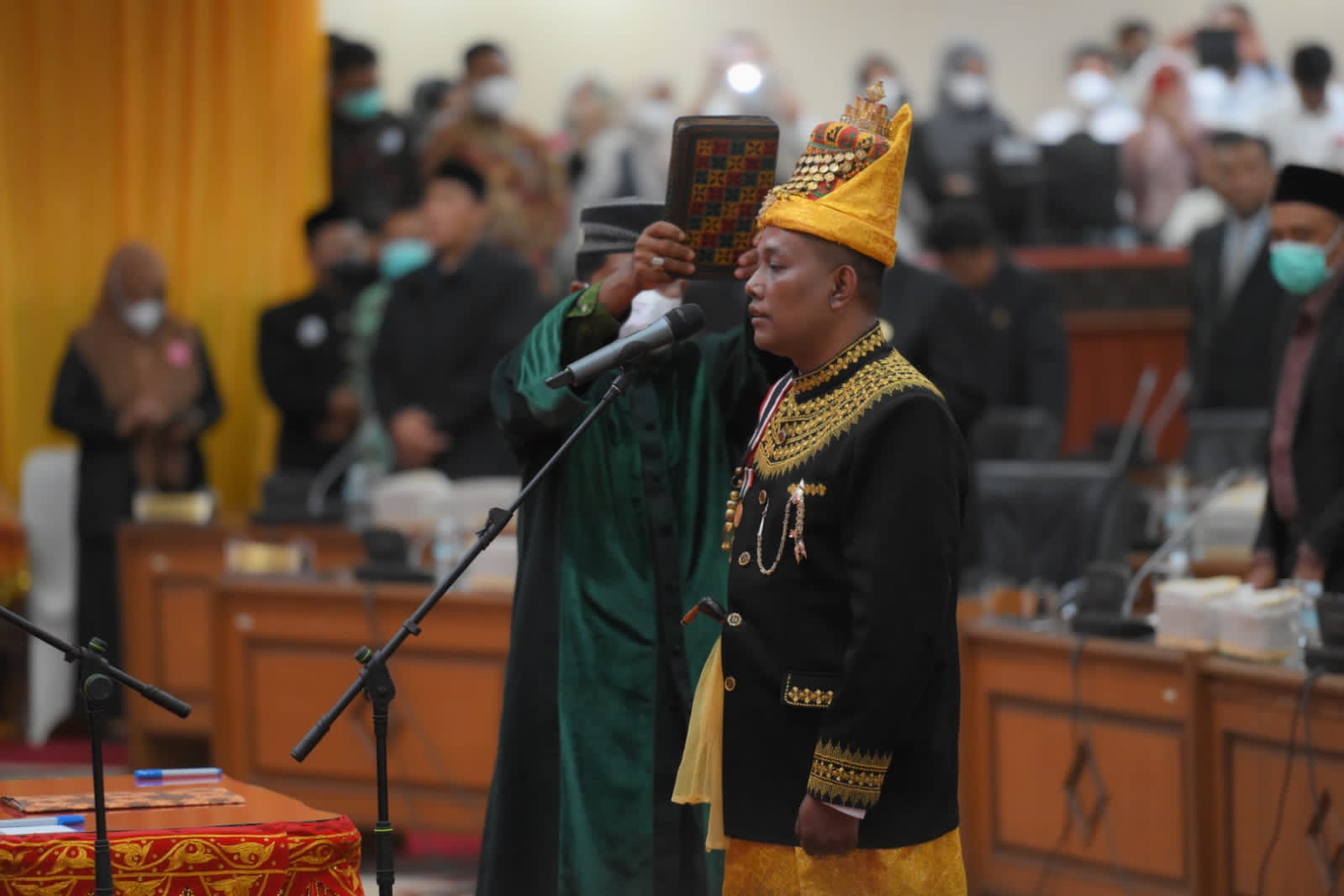 Saiful Bahri Resmi Dilantik Sebagai Ketua DPR Aceh