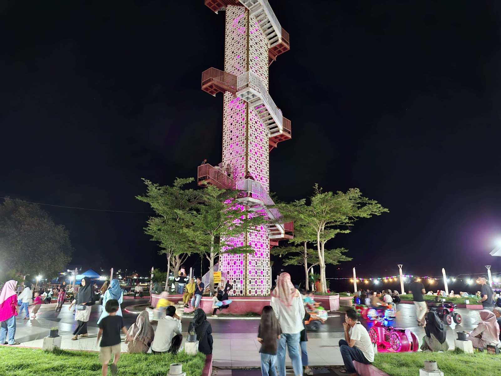Menara Merah Putih Sabang: Ikon Baru Penanda Keindahan dan Jantung ...